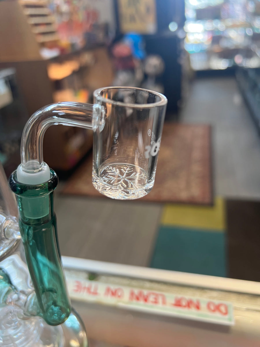 Rock Glass 14MM Male 90 Degree Snowflake Bottom – Happy Trails Inc ...