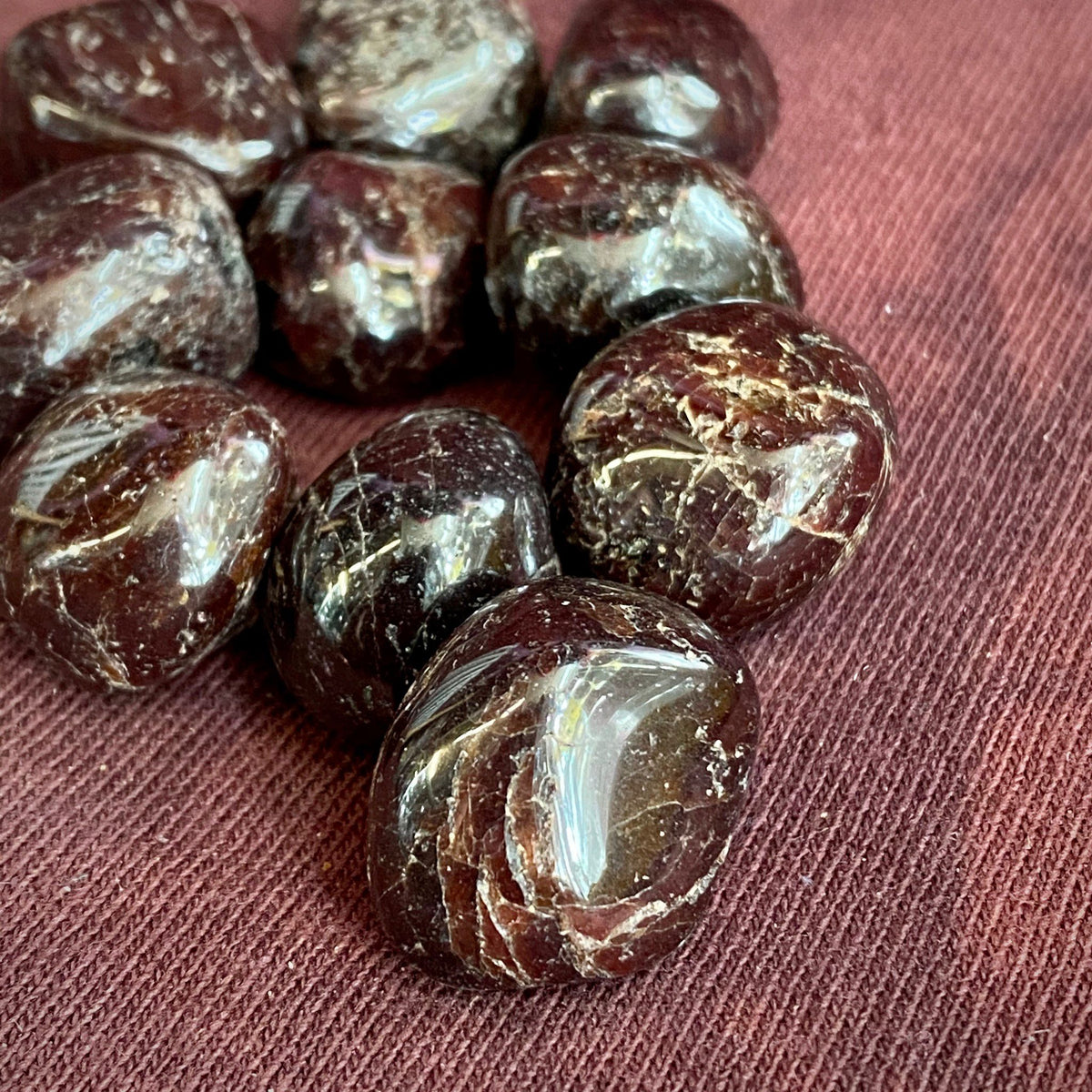Tumbled Garnet – Happy Trails Inc & Joe's Smoke Shop